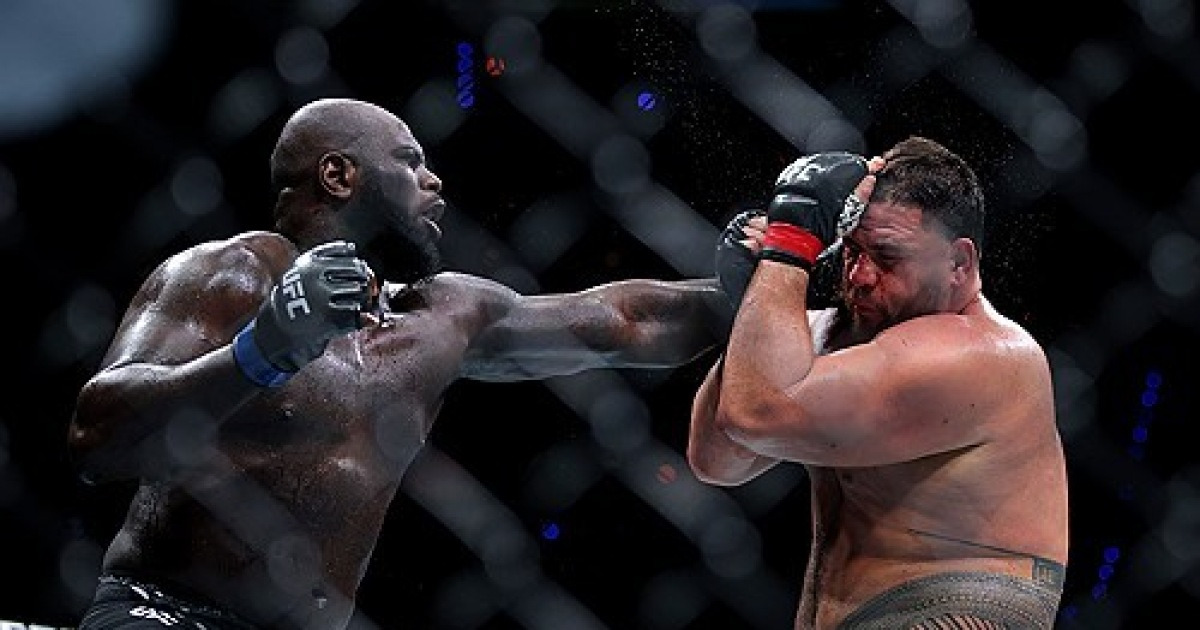 AUSTRALIA UFC 305