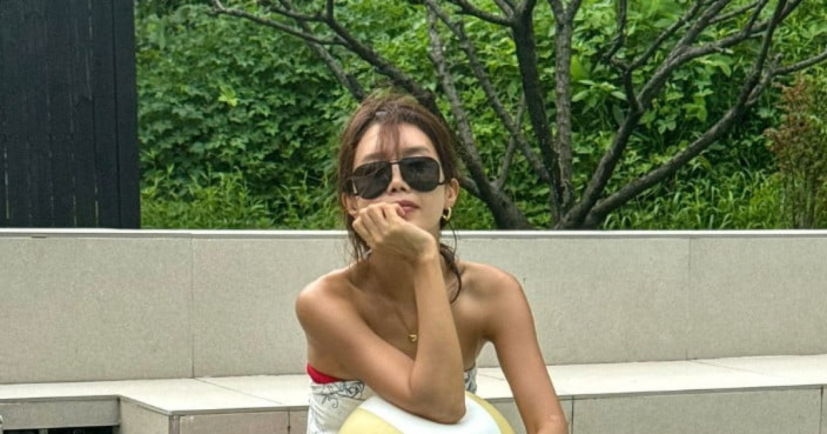 놀러 간 건데…'172cm 48kg' 채정안, 화보촬영 방불케 하는 그림 같은 몸매