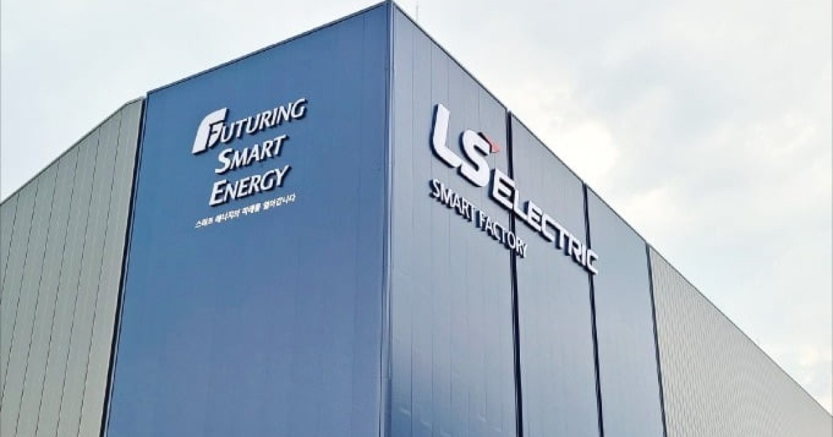 "백기사 투자 짭짤하네"…모처럼 웃은 LG·SKT·KCC