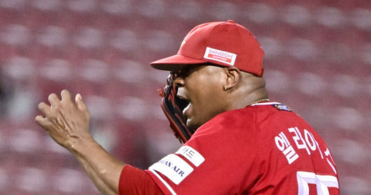 ‘엘리아스 7이닝 무실점 괴력투’ SSG, LG 5-1 격파…4연패 탈출하고 5위 수성 [잠실 리뷰]