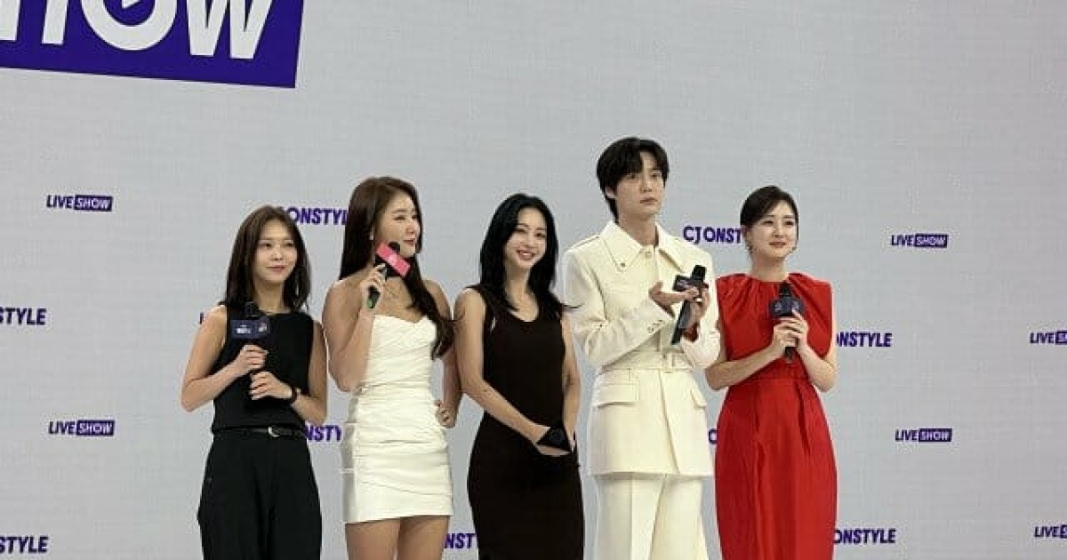 모바일 중심으로 판 바꾼다 Cj온스타일 초대형 모바일 라이브쇼 출격