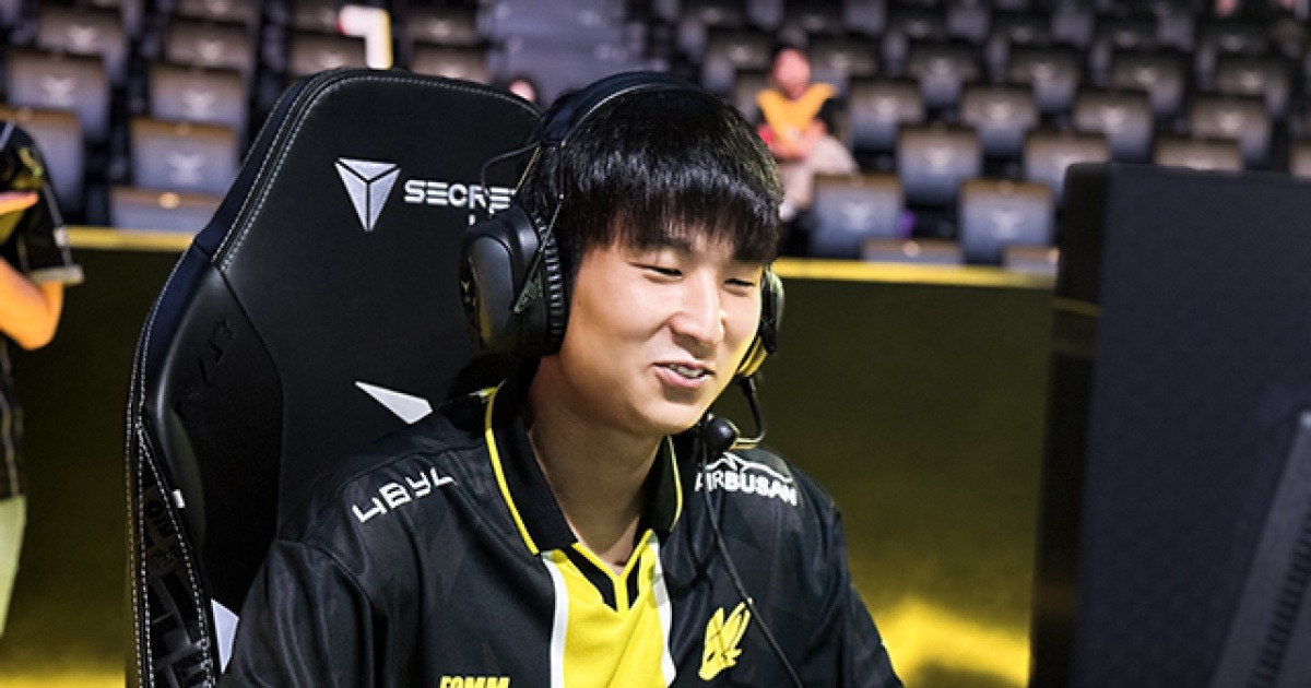 [LCK PO] 장기전 끝 BNK 3세트 승리, 스코어 1대 2 만들어