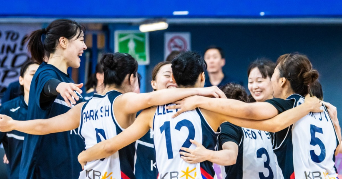 [FIBA WC PQT] 체코가 도왔다…‘경우의 수 완성’ 한국, 극적으로 4강 토너먼트 진출