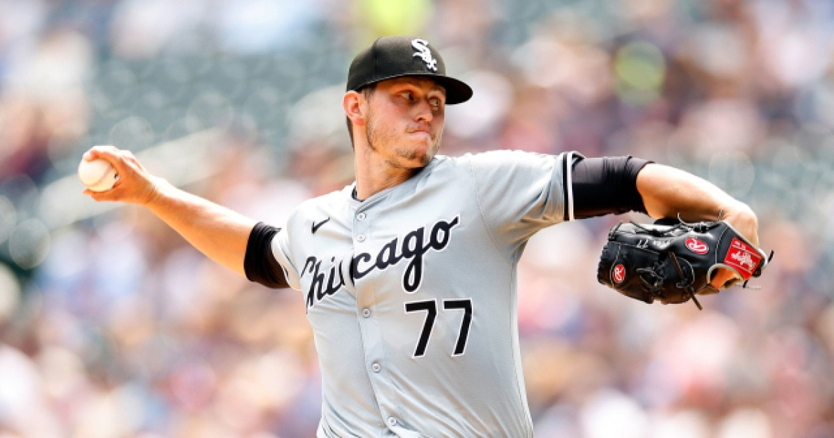 KBO 9승 투수의 ML 역수출 폭망…급기야 최다패 1위 레이스, 그래도 가뭄에 콩 나듯 이것을 한다