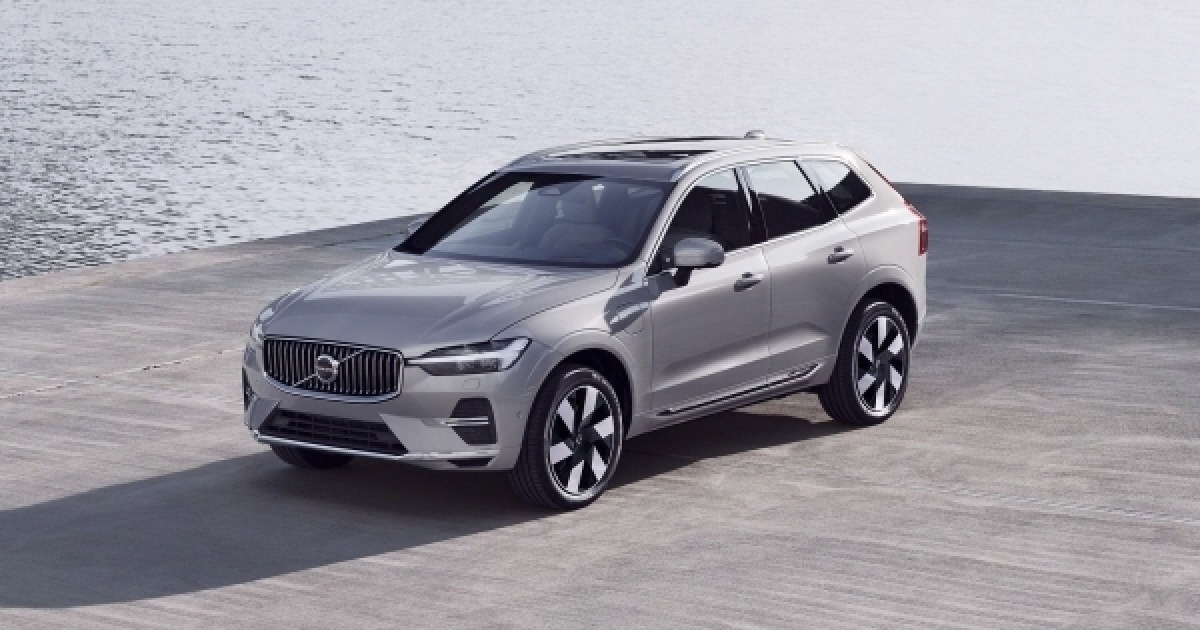 “저공해 2종 인증”…볼보, ‘2025년식 XC60’ 6440만원부터 韓 출시