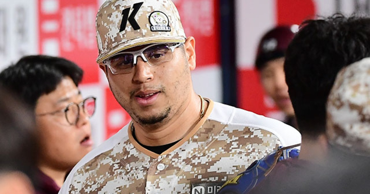 7이닝 101구 KKKKK→3G 연속 QS에도 승리가 없다니…그러나 에이스 품격, 파나마 출신 우완 웃는다 “韓에 온 가족과 친구, 큰 힘이다”