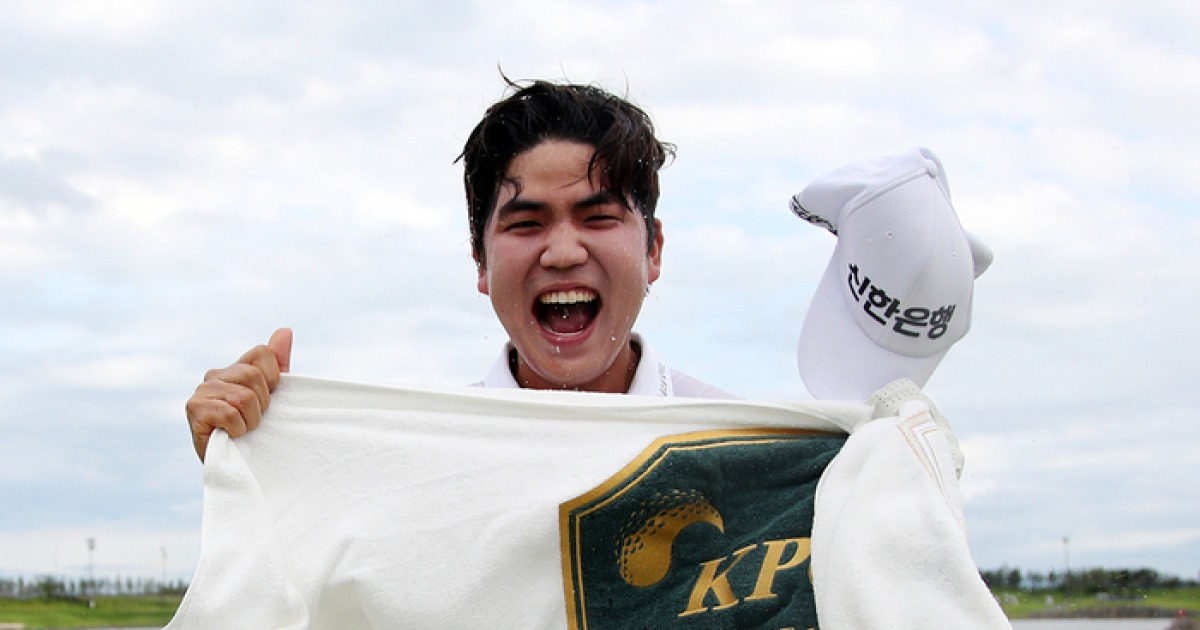 KPGA ‘2강’ 장유빈 김민규 뜨거운 대세 경쟁… 렉서스 마스터즈 초대 챔피언 도전