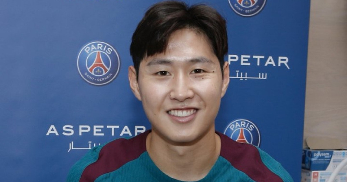 음바페 없으니 이강인이 ‘왕’…2G 연속골→PSG 8월의 선수·이달의 골 싹쓸이