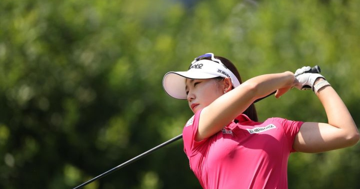 배소현, 3차 연장 끝 KLPGA KG 레이디스오픈 우승…시즌 3승