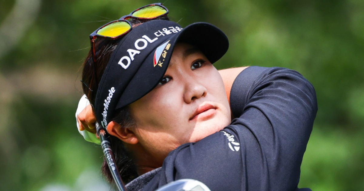 LPGA 유해란, 고진영과 연장승부 끝에 FM 챔피언십 우승…통산 2승 감격