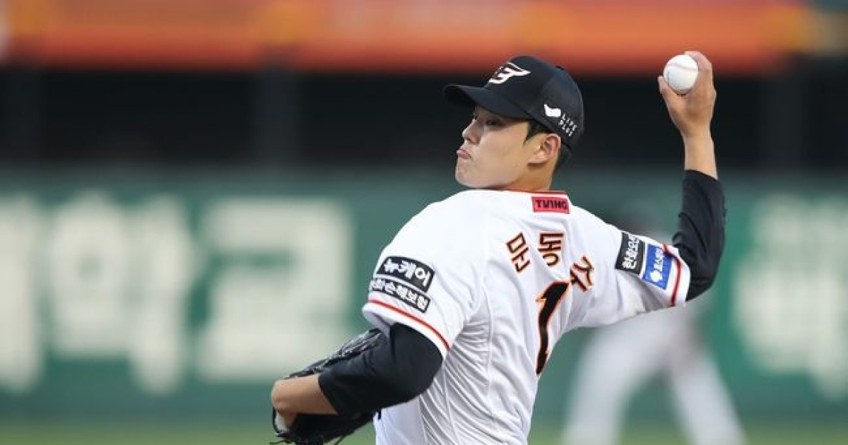 한화 5강 희망 불 지폈다, 160km 문동주 8K 위력투→1번 문현빈 역전 스리런…달감독 믿음 야구 적중