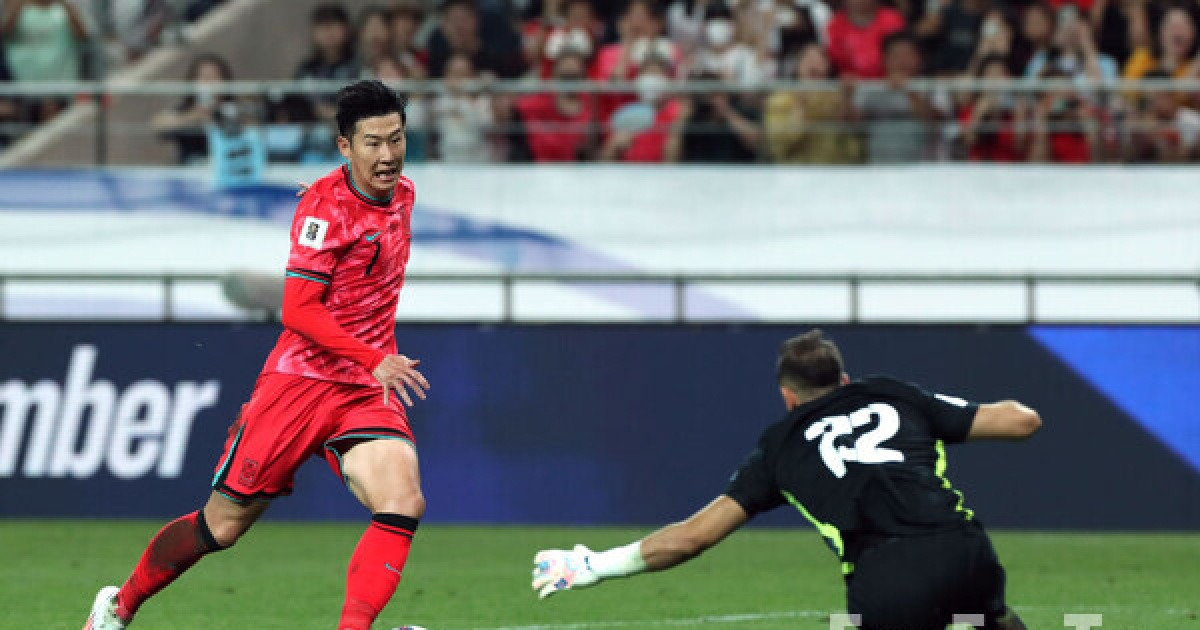 [442.live] '0-0' 졸전 펼친 홍명보호...'주장 손흥민 "많은 기회 살리지 못했다, 동료들에게 미안해"