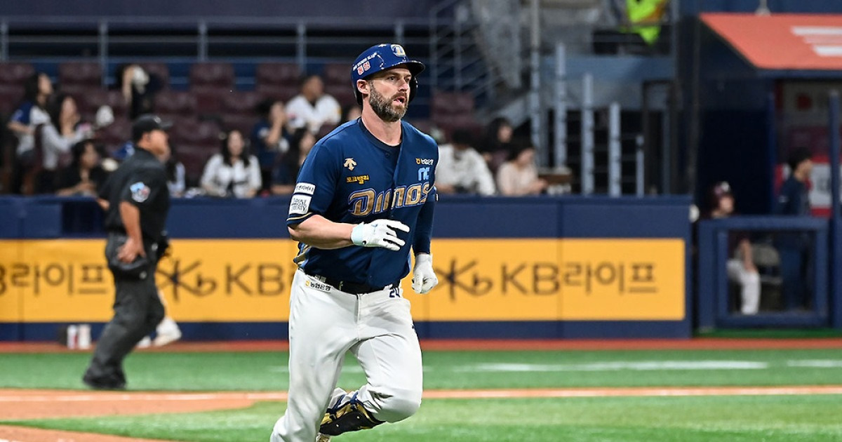 NPB 19홈런→KBO 41홈런...일본도 놀란 데이비슨 활약 "타고투저여도 대단해"