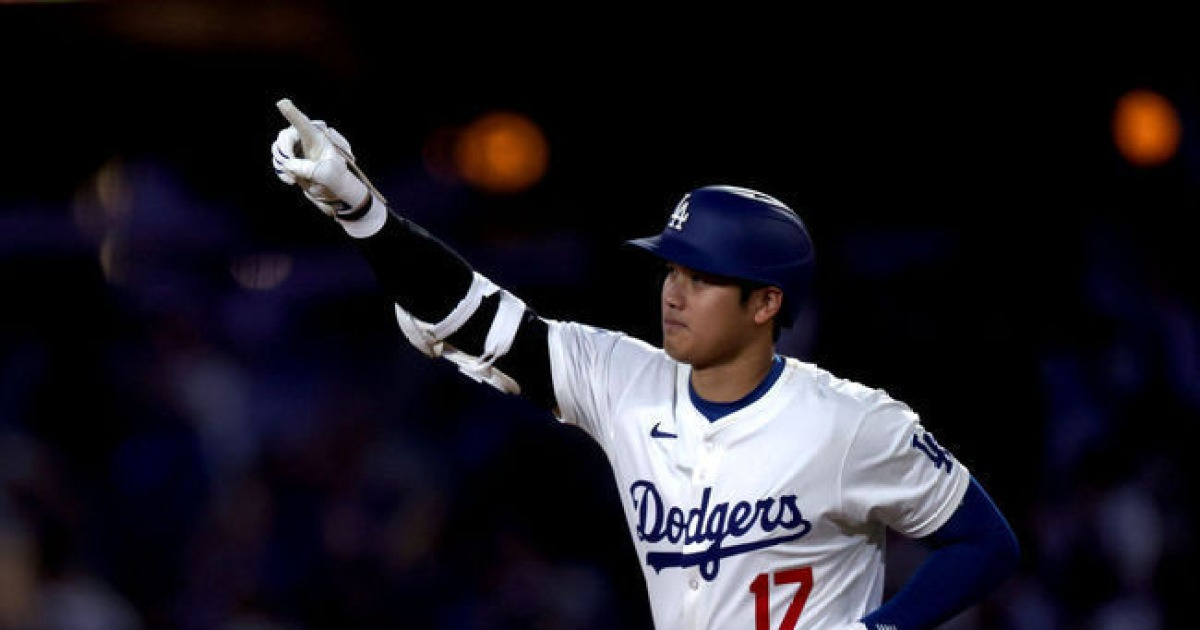 '179km 쾅, 45-45' 달성에 美 기자도 흥분! "최고의 순간을 실시간으로 목격하고 있다"