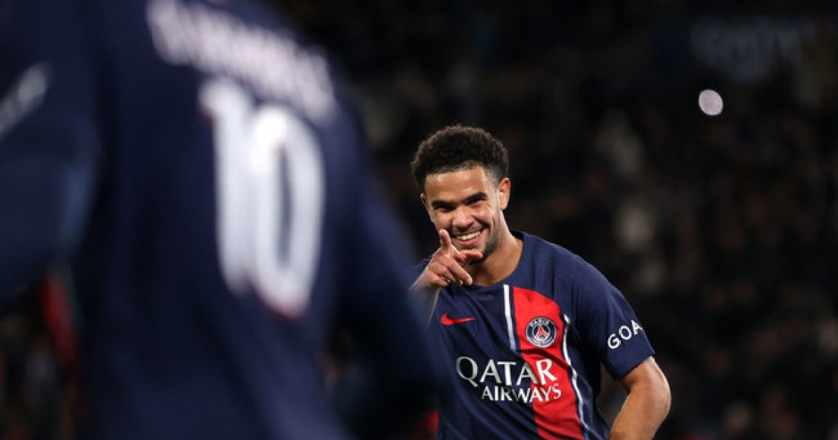 이강인 MF 기용?...PSG 비상! '06년생 주전', 프랑스 대표팀 차출 중 부상 "조귀 복귀 검토"