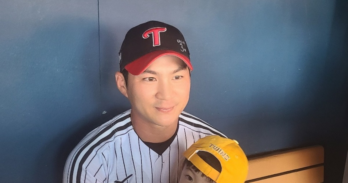 "저, 해민이 형, 현수 형 욕 많이 먹지만…형들 덕분에 지금 버티는 것" LG KS MVP, 단기전 대반전 확신한다