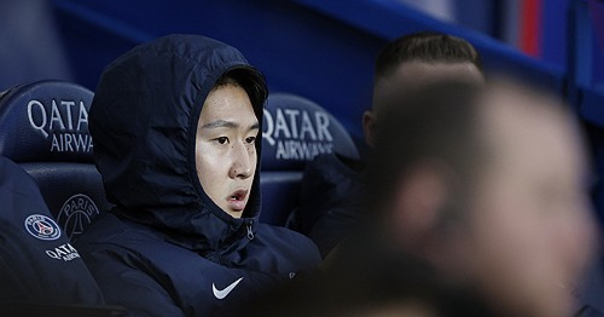 이강인 드디어 벤치 탈출?…PSG MF 줄부상, A매치 종아리 다쳐→"LEE가 공백 대체할 수도" (佛 매체)