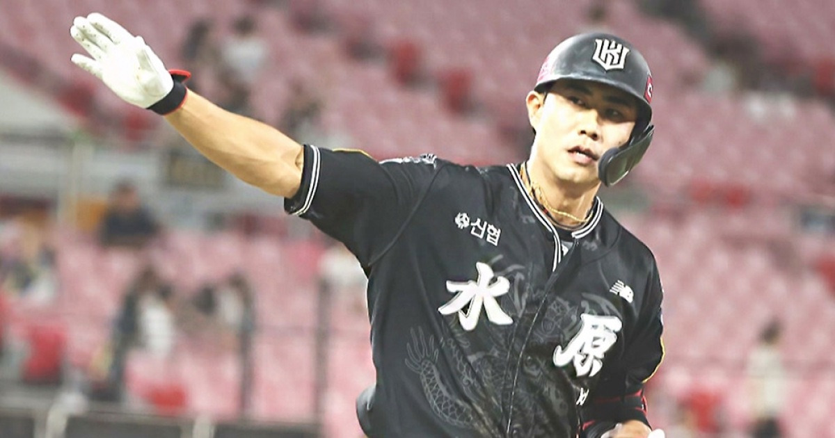 심우준 역전 3점포…KT, NC꺾고 4위 탈환