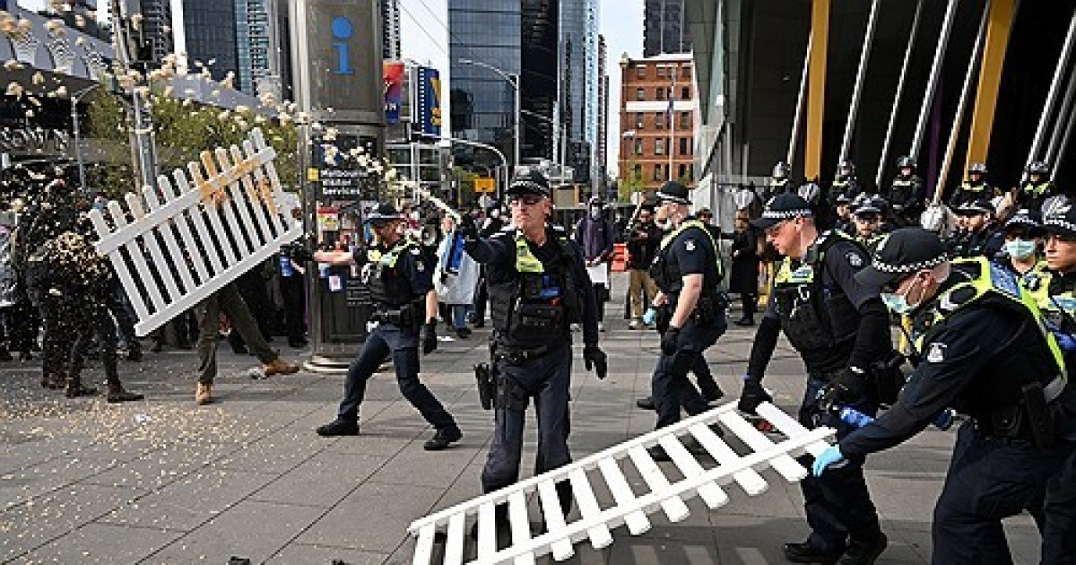 AUSTRALIA LAND FORCES CONFERENCE MELBOURNE