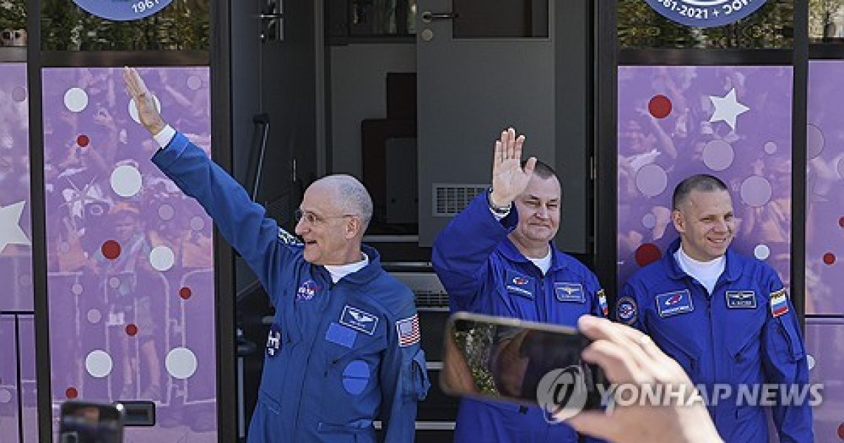 KAZAKHSTAN RUSSIA SPACE PROGRAMS SOYUZ ROCKET