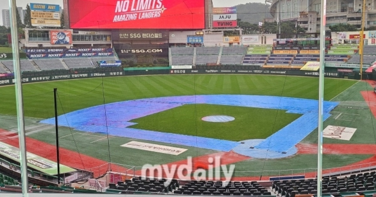 그칠 생각 없는 비, 인천 SSG-LG 최종전 개시 불투명 [MD인천]