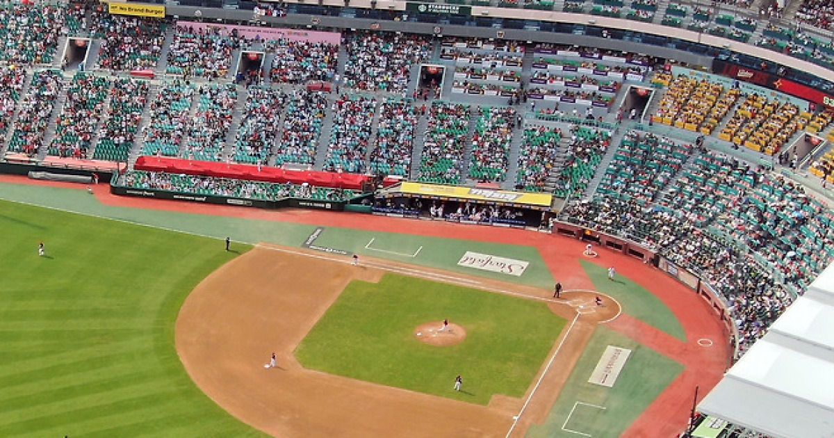 드디어 넘었다, 출범 42년 KBO리그 ‘1000만 관중’ 시대 활짝