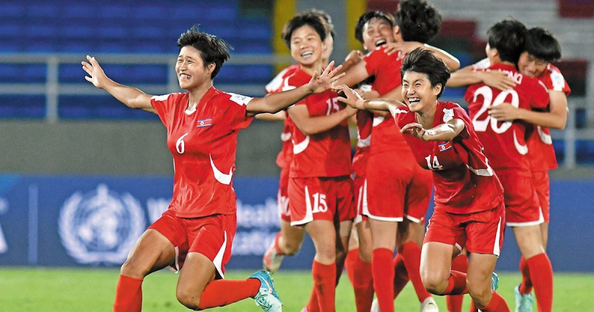 파란 일으키는 북한 여자 축구