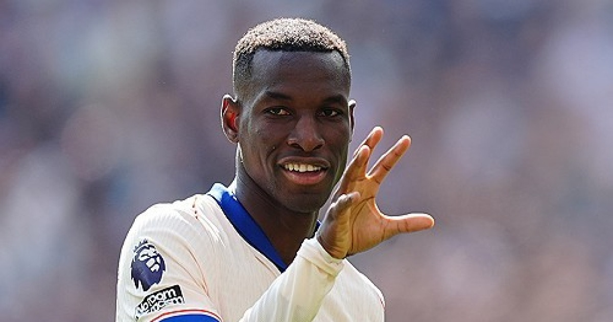 살라-손흥민 제쳤다! '최악의 공격수?' 홀란 빼면 5월 이후 EPL 최다골…"드로그바가 돌아왔다" 웨스트햄전 2G 1AS 원맨쇼