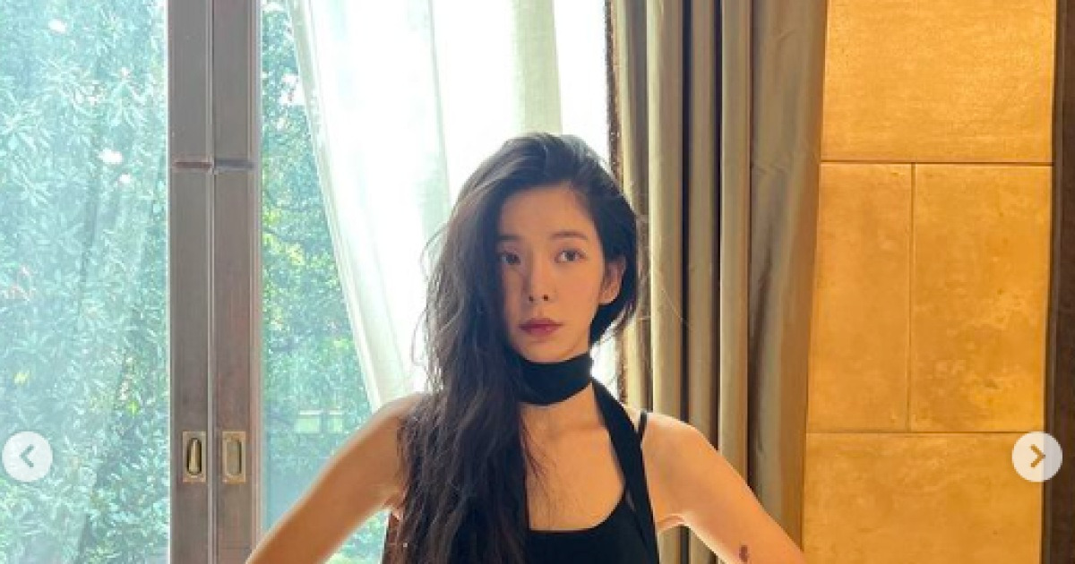 ‘47kg’ 장재인, 살 쏙 빼더니 바지가 헐렁..‘납작배’ 몸매 자랑 [★SHOT!]