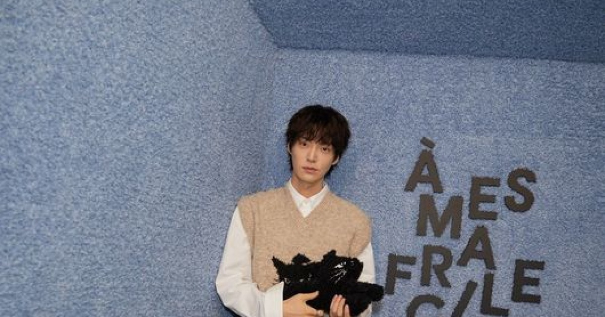 "186cm에 69kg은 이런 느낌이구나"...안재현, 움직이는 마네킹