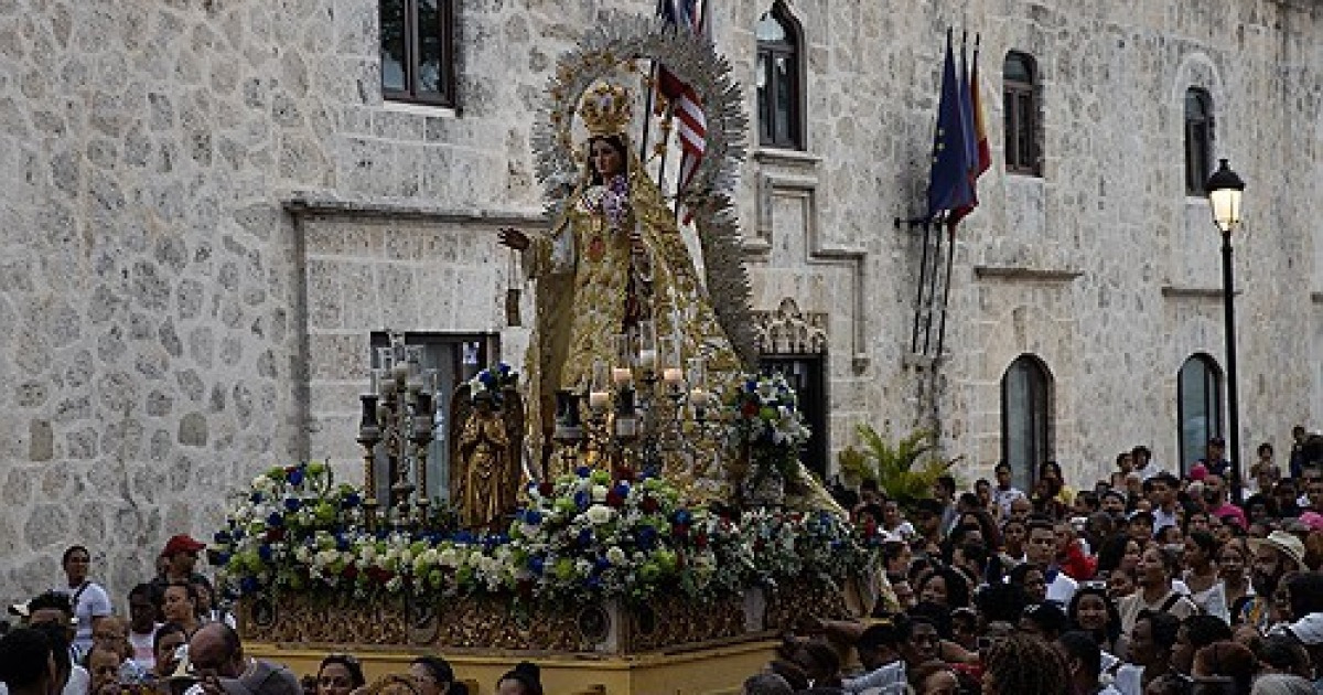 DOMINICAN REPUBLIC BELIEF TRADITIONS