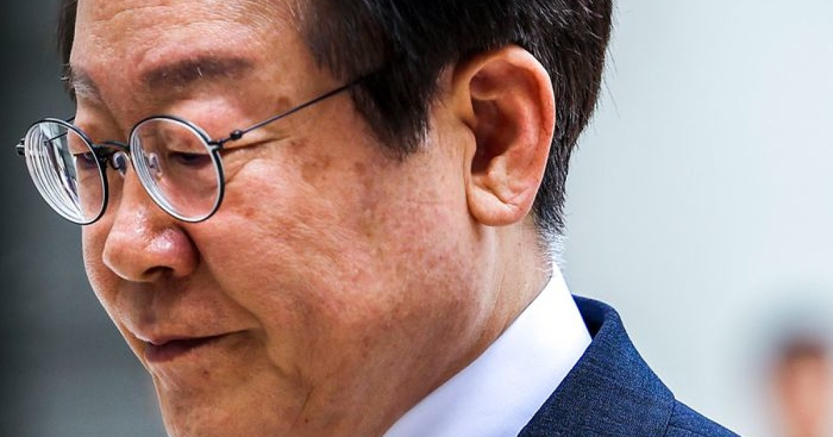 "이재명, 김문기 알았을 것" 48.7% "몰랐을 것" 35.9% [데일리안 여론조사]