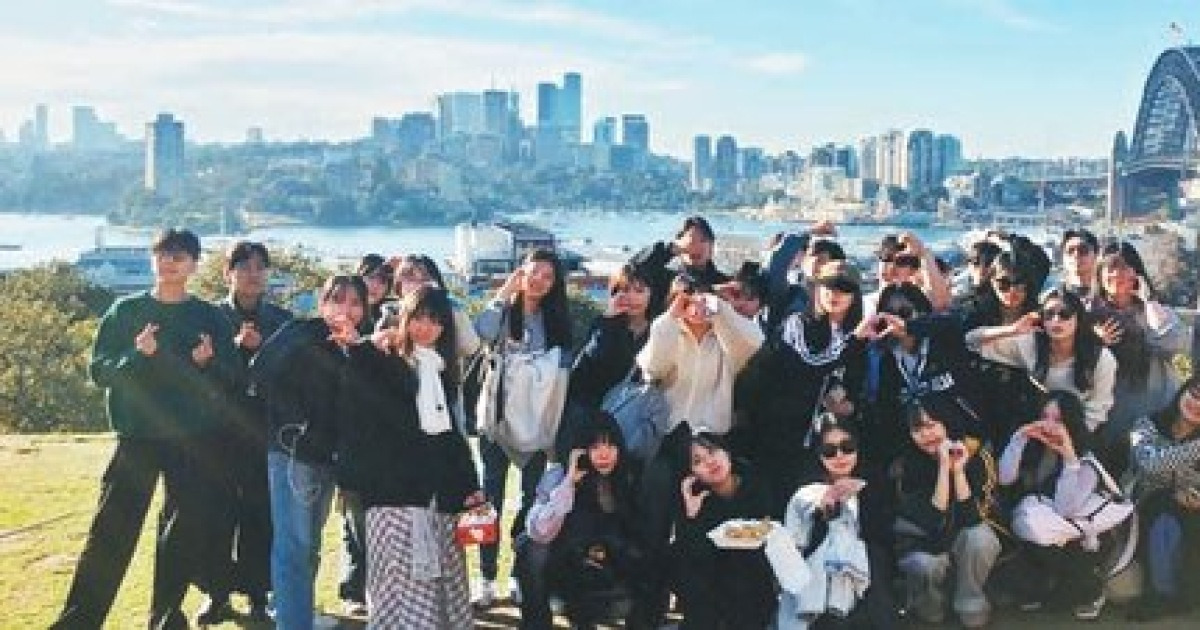 [글로벌 리더 K-Univ] 해외취업연수와 '파란사다리' 사업으로 형편 어려운 대학생 진로 개척 지원