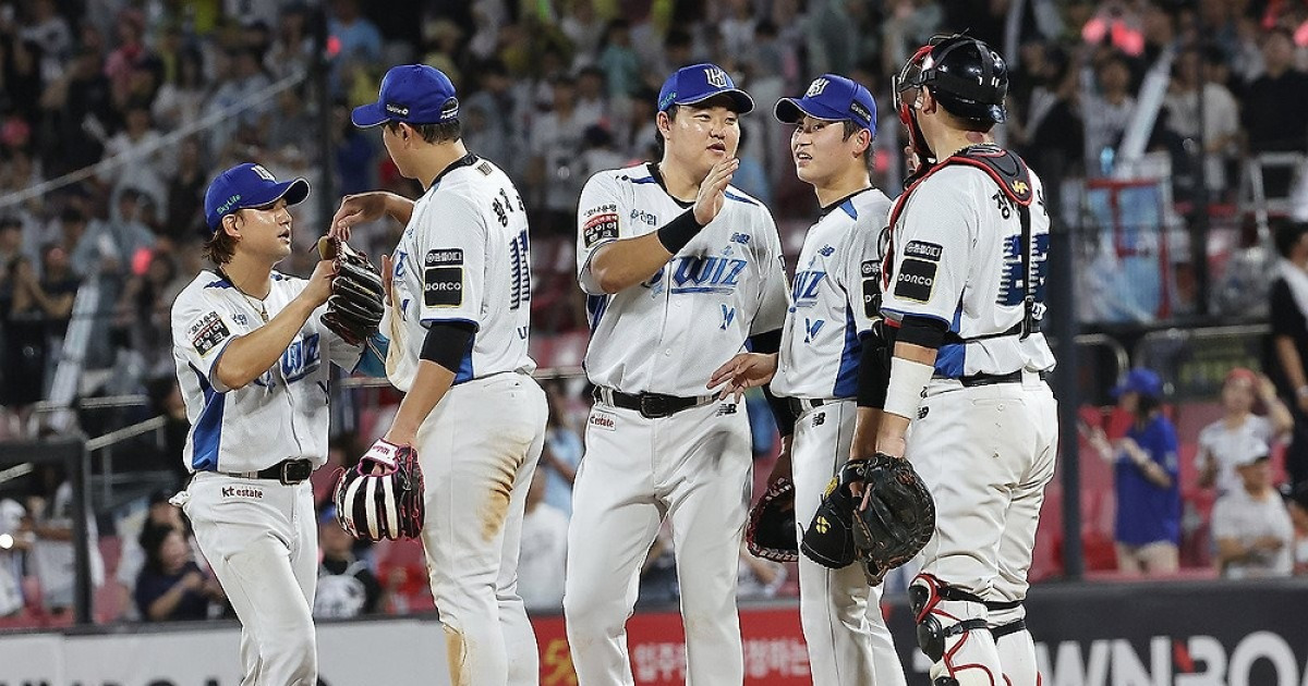 한국프로야구 첫 '5위 결정전' 열릴까'…kt·SSG 남은 경기 주목