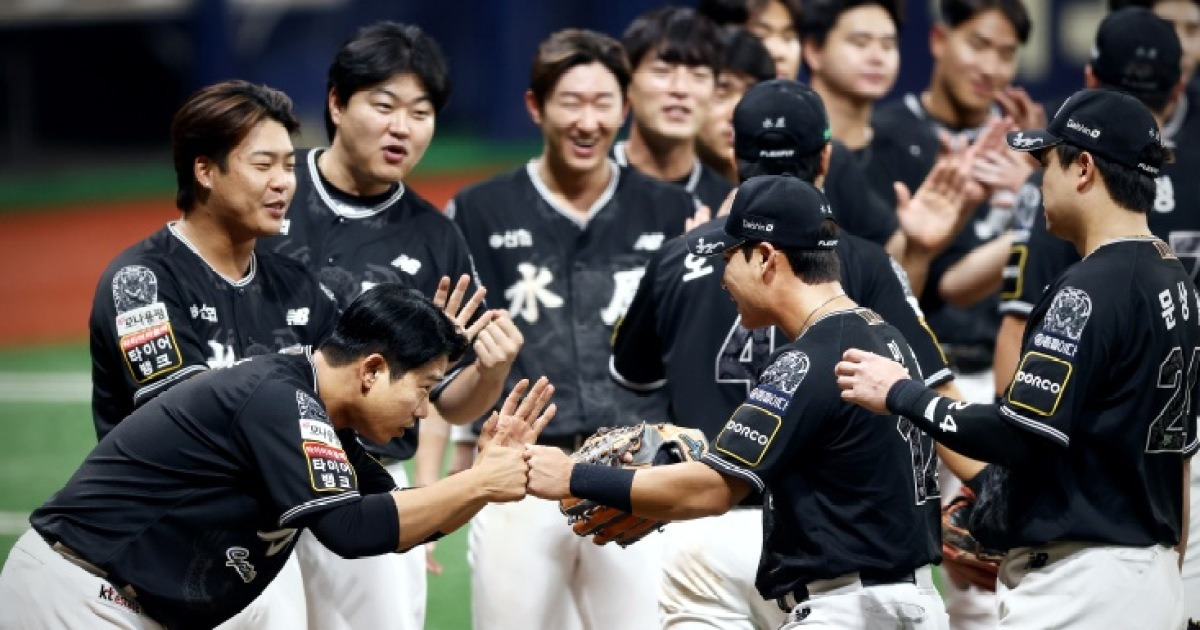 2경기 남기고 SSG-KT 승무패 똑같다! 사상 초유 5위 타이브레이커, 키움에 달렸다