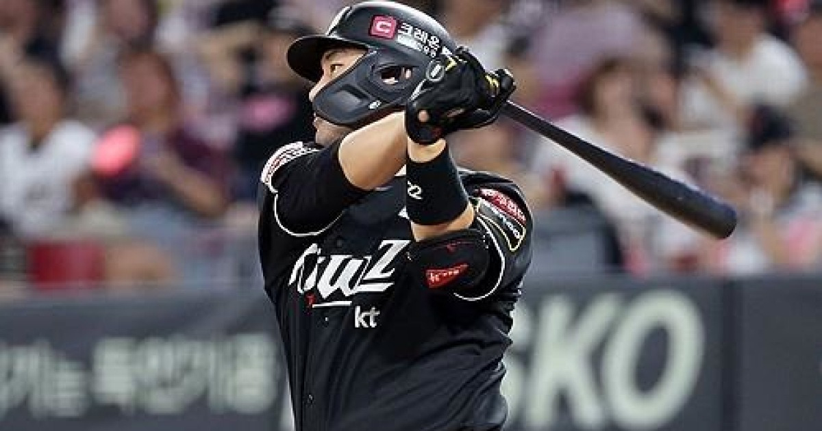 장성우, 연장 12회 짜릿한 끝내기…kt, SSG에 0.5게임 앞선 5위(종합)