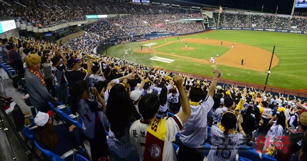 유료중계-ABS-1000만 관중… 새로운 역사로 기억될 2024시즌 KBO리그[스한 위클리]