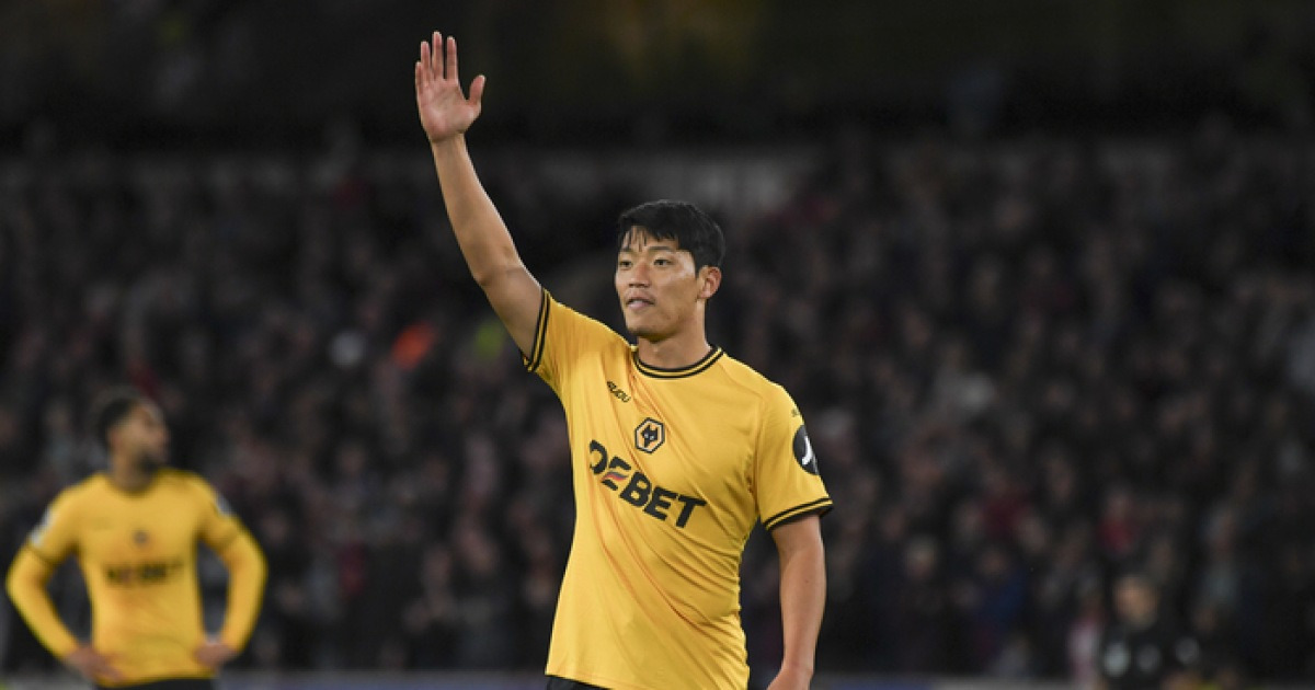 ‘리그 4G 연속 선발 제외’ 황희찬, 교체 출전→22분 소화···울버햄프턴, 리버풀에 1-2 패하며 6G 무승→최하위 추락[EPL 리뷰]