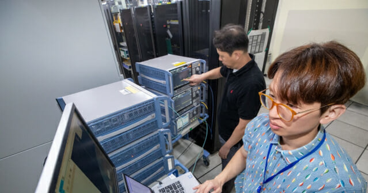 KT-KT SAT "5G NTN 위성 통신 세계최초 성공"