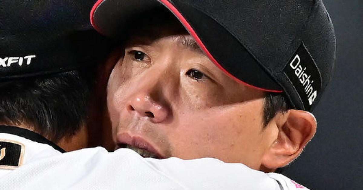 LG 1차지명→KT 이적→거포 변신→KS MVP…40세 최고참 마법사, 왜 최종전서 눈물 펑펑 쏟았을까