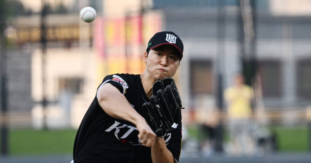 WC 티켓은 누구에게…KT 엄상백-SSG 엘리아스, 5위 결정전서 격돌