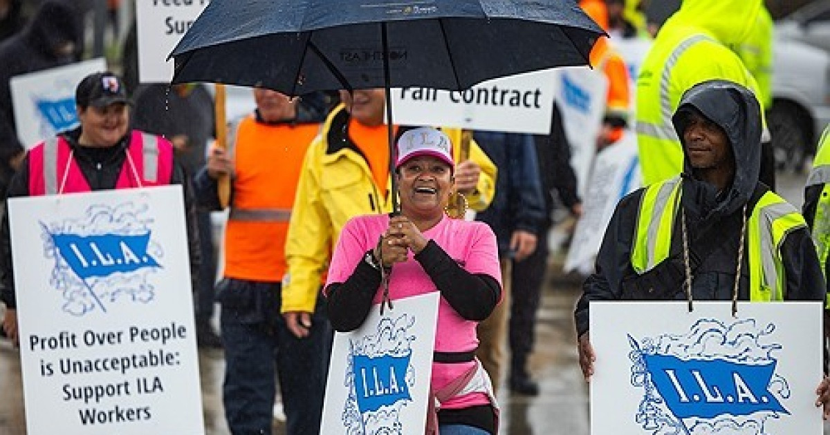 USA LONGSHOREMEN STRIKE