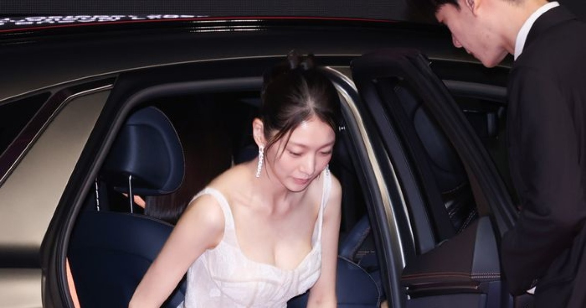 공승연, 순간 순간이 화보[29th BIFF]