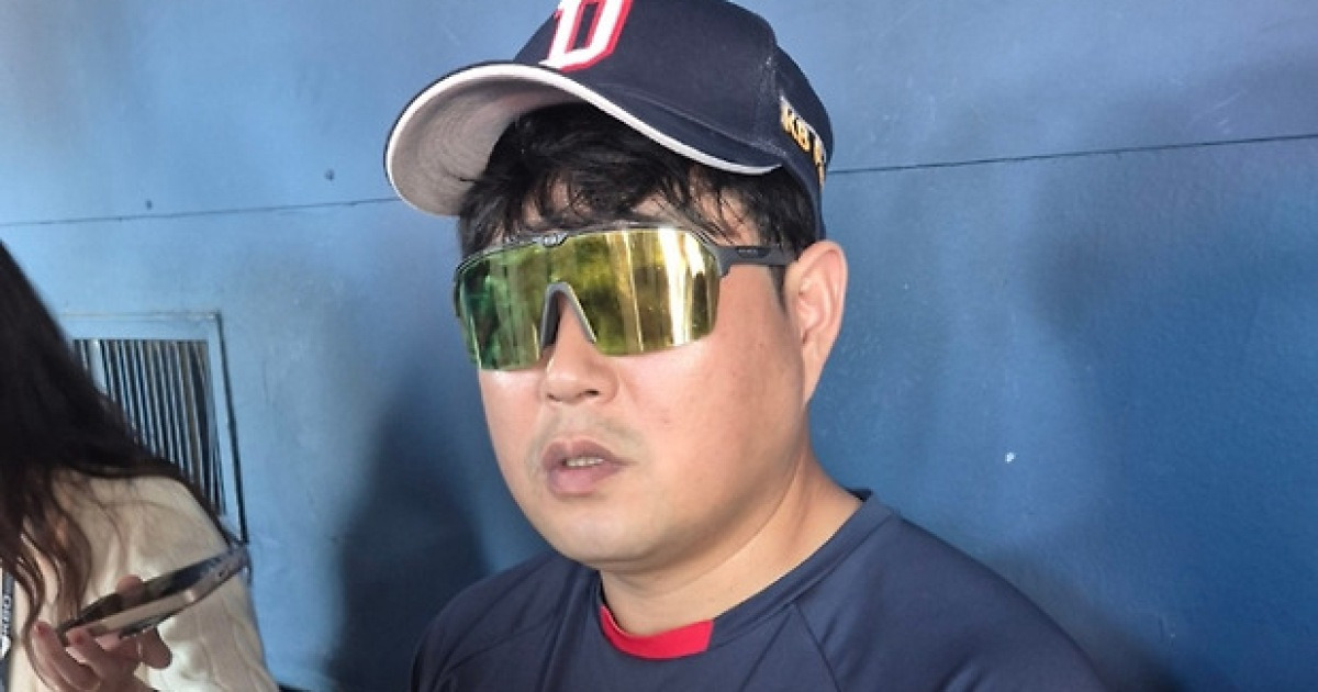 '쇄골 통증' 결국 결장한 양의지 "준PO 맞추려 노력, 15승 곽빈 대견" [WC1]