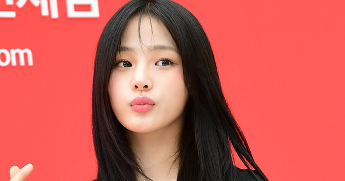 뉴진스 민지, 오늘 두산-KT WC 1차전 시구