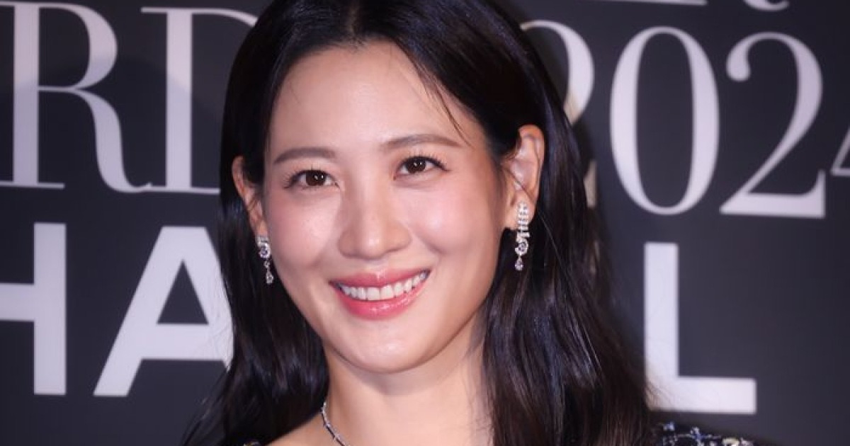 수현 '미소' [29th BIFF]