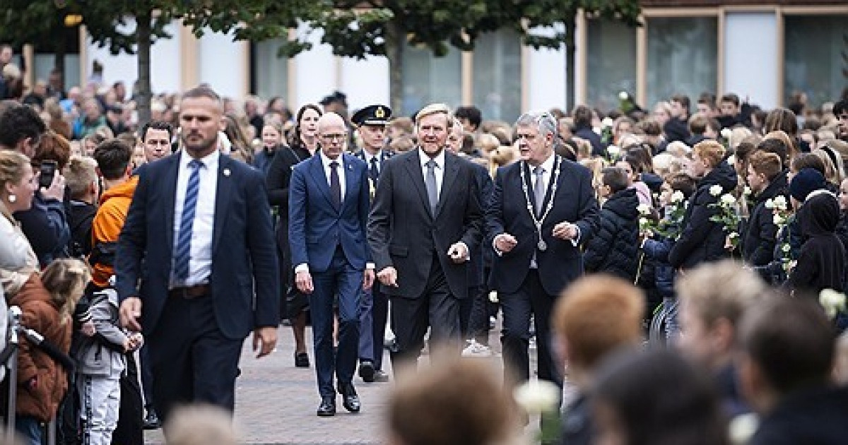 NETHERLANDS WAR ROYALS