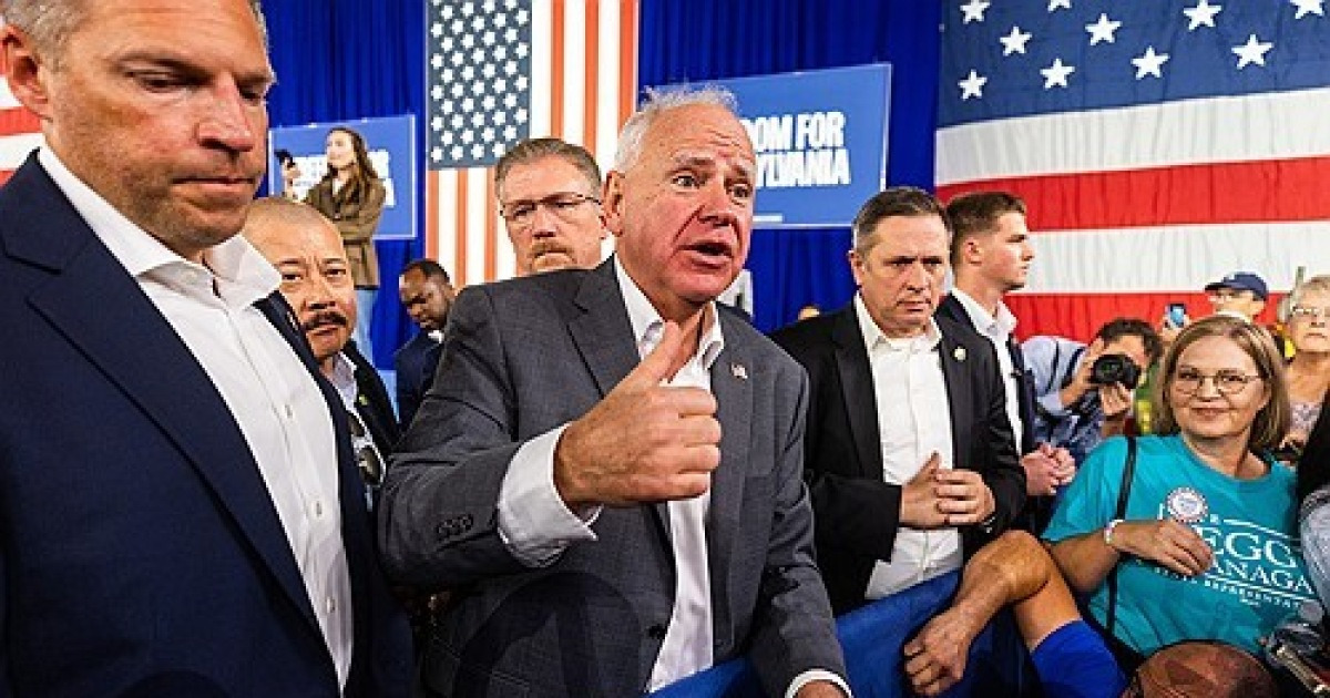 USA ELECTIONS WALZ CAMPAIGN