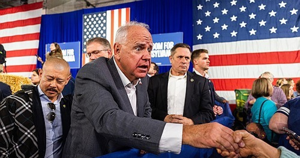 USA ELECTIONS WALZ CAMPAIGN