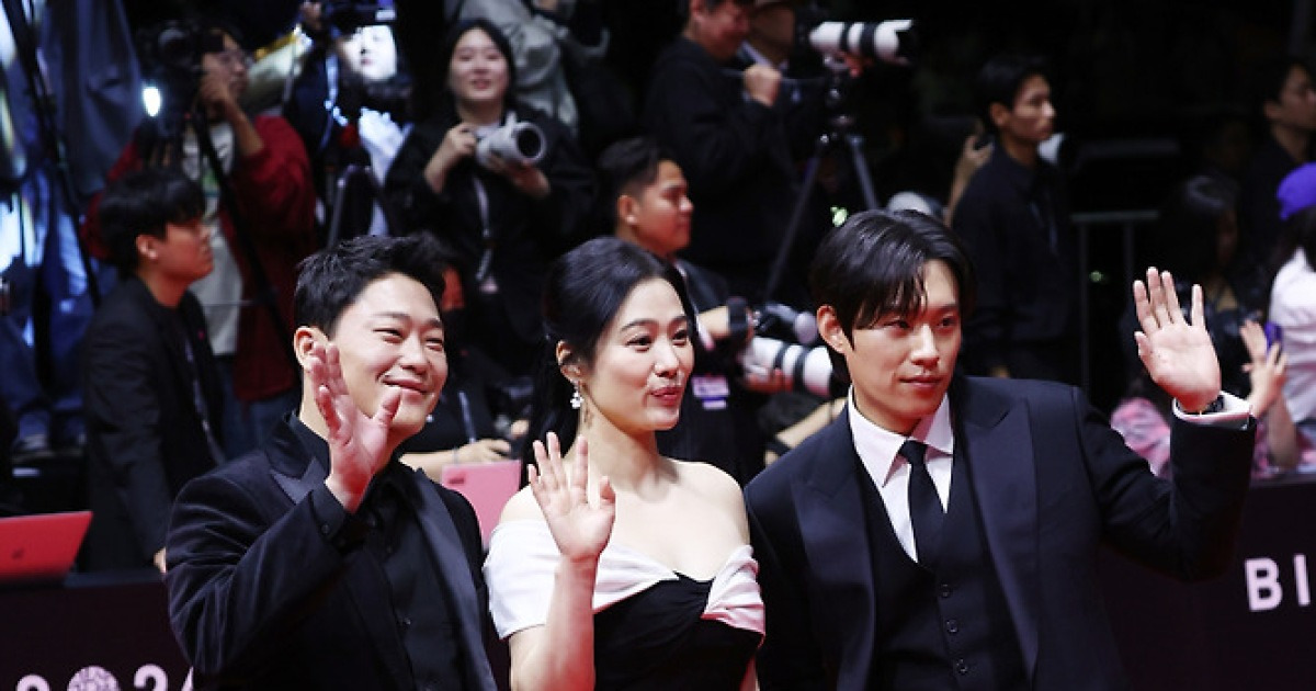 [29th BIFF] “세상에 이런 괴작 하나 있어도 될 것”…‘부활’한 김성철X김신록 ‘지옥2’ [종합]